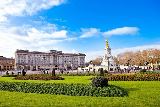 Black Taxi Tour of London: Classic Sightseeing Bespoke & Fun - What does this experience include?