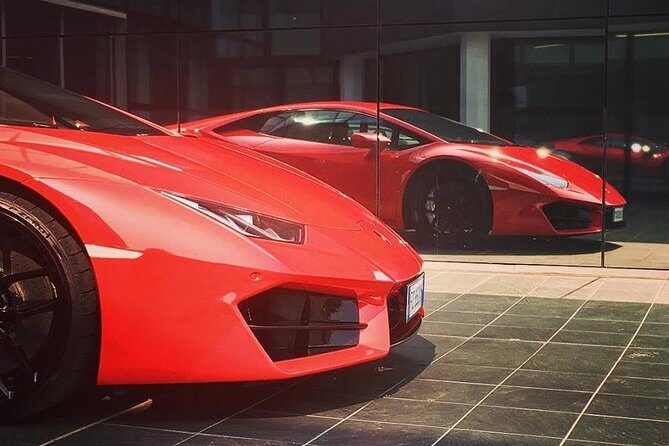 Black&Red:Lambo Museum,Ferrari Factory,Ferrari Museum,Lunch,Private transport - Why Choose the Black&Red Tour?