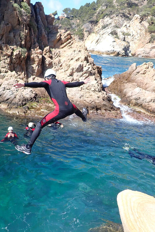 Blanes: Coasteering - the best coasteering in costa Brava - FAQ