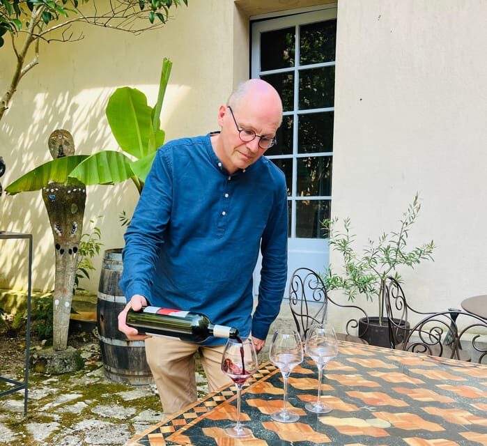 Blaye: the secrets of Blaye, wine, art, history and old cars - Key Points