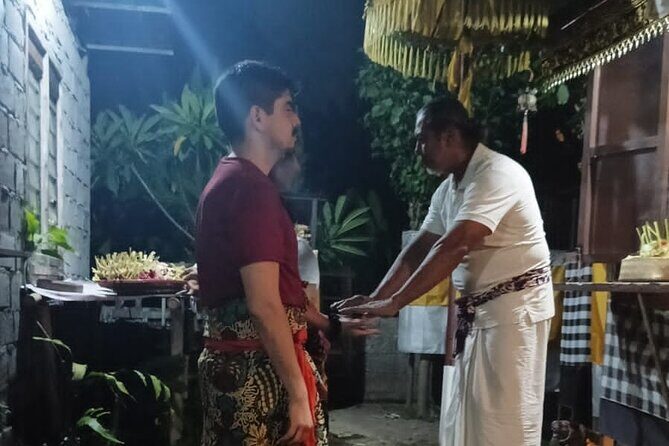 Blessing and Traditional Healing at Balian Jro Gede Eka Sukawati - Who Should Consider This Experience?