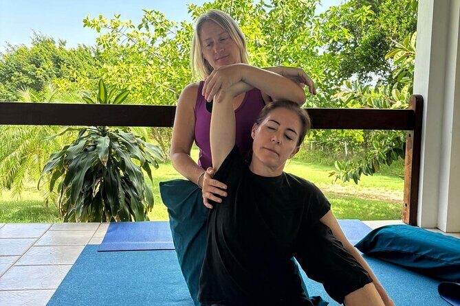 Blissful Wellness Beach Day with Therapeutic Thai Yoga Massage - Key Points