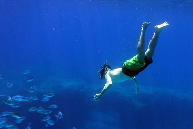 Blow Lagoon Bali Snorkeling and see Bali Bats Cave Temple - FAQ