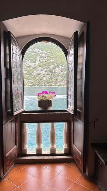 Blue Bay: Discover Kotor and Perast - Discovering Kotor and Perast: The Heart of Montenegro’s Coast