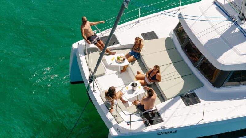 Blue Breeze  Full Day Private Catamaran in Lagos, Algarve - Key Points