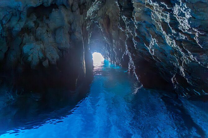 Blue Cave and Hvar 5 Islands speedboat tour | from Split&Trogir - Discovering Croatia’s Islands: A Detailed Review of the Blue Cave and Hvar 5 Islands Speedboat Tour
