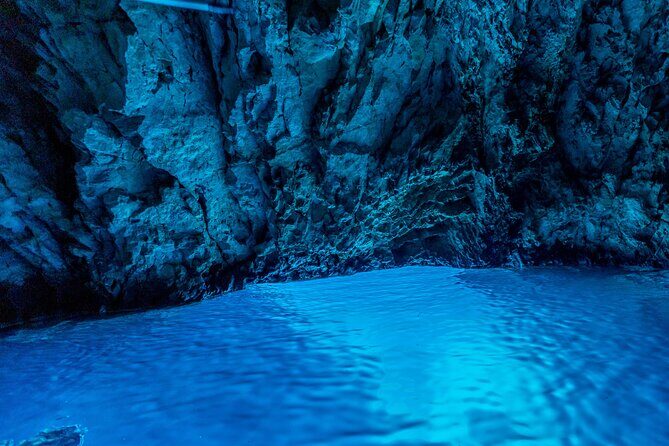 Blue Cave and Hvar 5 Islands speedboat tour | from Split&Trogir - An In-Depth Look at the Itinerary
