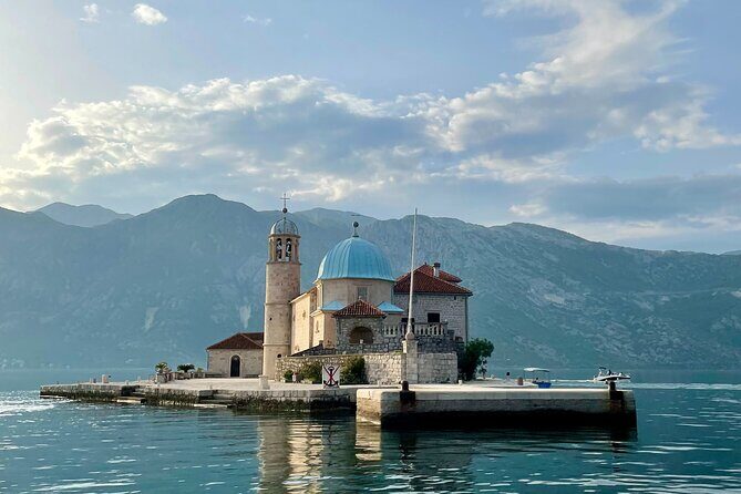 Blue Cave and Our Lady of the Rocks - 3h Private Speedboat Tour - Exploring the Itinerary in Detail