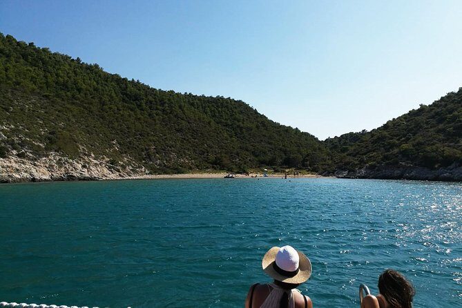 Blue Cave full day boat tour - Swims and Snorkeling at Budikovac Island