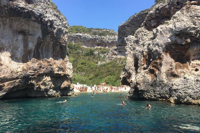 Blue cave private tour from Hvar - Key Points