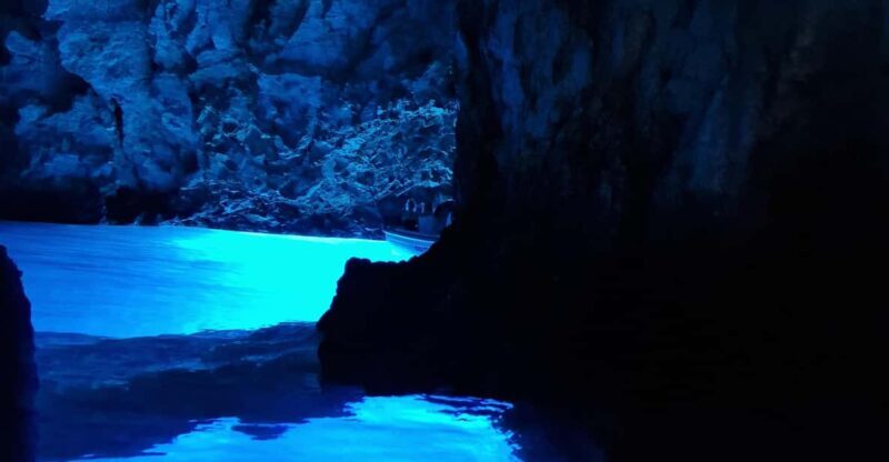Blue cave private tour from Hvar - An In-Depth Look at the Experience