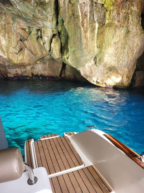 Blue Caves & Crystal Waters - Unlimited drinks - FAQ