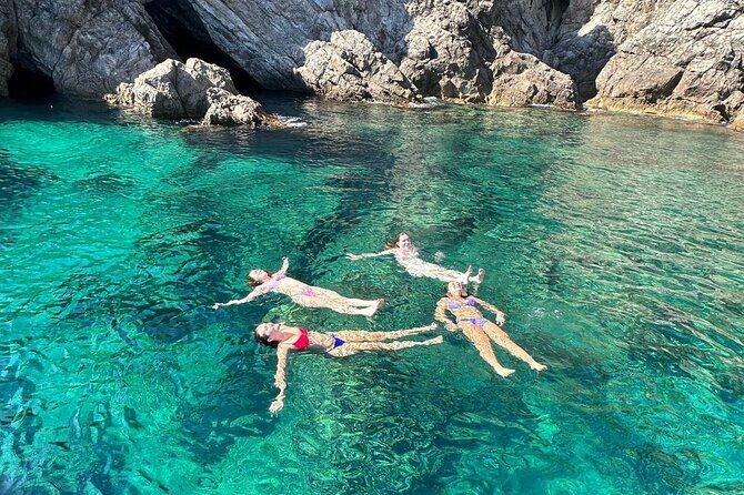 Blue & Green cave,unj beach - with drinks small group speedboat - FAQs