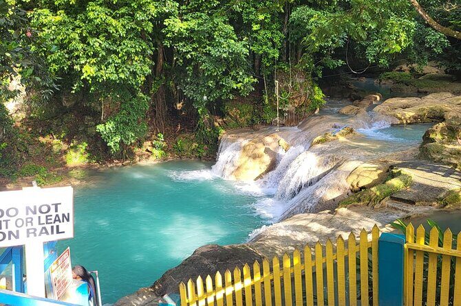 Blue Hole and Beach from Cruise ship Ports or Hotels in Ocho Rios - Key Points