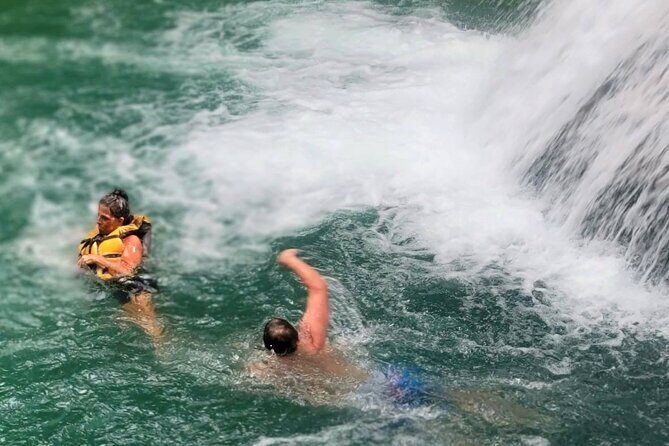 Blue Hole and Dunn's River Falls Ocho rios - The Sum Up