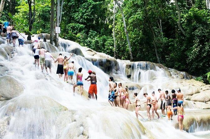 Blue Hole/Dunn's River/Bob Marley Private Tour - FAQs