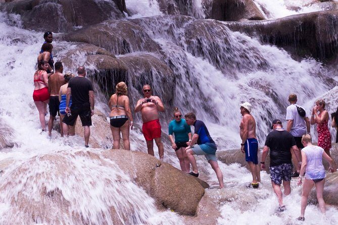 Blue Hole & Dunn's River Falls with Lunch from Grand Palladium and Negril - Who Will Love This Tour?