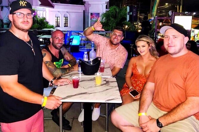 Blue Hole Mineral Swim, Negril Ricks Cafe, & Herb Farm Combo Tour - Who Should Consider This Tour?