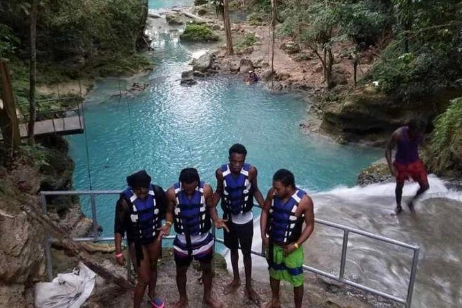 Blue Hole Secret Falls and Bob Marley Nine Mile Private Tour - Exploring Jamaica’s Hidden Gems: Blue Hole Secret Falls and Bob Marley Nine Mile Private Tour