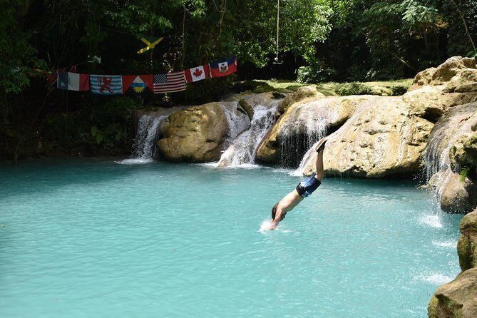 Blue Hole & Secret Falls Day Trip plus Shopping from Runaway Bay - A Detailed Look at the Tour Experience