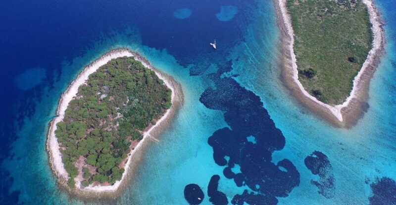 Blue Lagoon and Trogir Half-Day Speedboat Tour from Split - Key Points