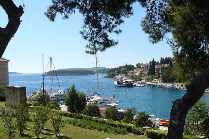 Blue Lagoon Private Tour from Trogir - LUNCH IN THE RESTAURANT INCLUDED - Who Will Enjoy This Tour?