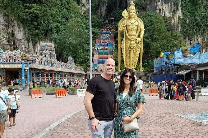 Blue Mosque and Batu Caves Private Tour from Kuala Lumpur - Key Points