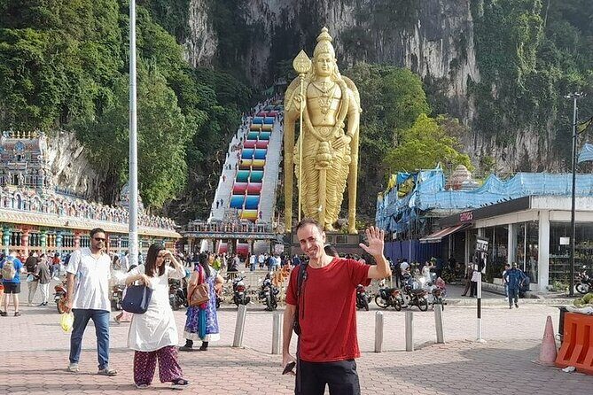 Blue Mosque and Batu Caves Private Tour from Kuala Lumpur - Who Should Consider This Tour?