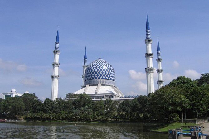 Blue Mosque And Batu Caves Tour - Final Thoughts: Is This Tour Right For You?
