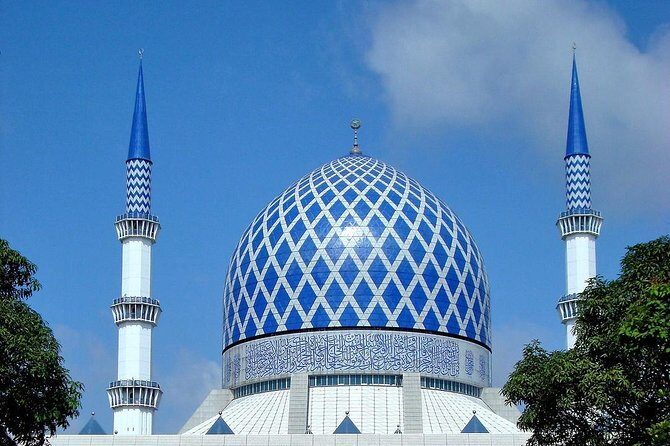 Blue Mosque And Batu Caves Tour - The Itinerary in Detail