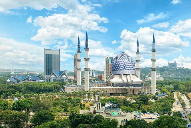 Blue Mosque And Batu Caves Tour From Kuala Lumpur - FAQs