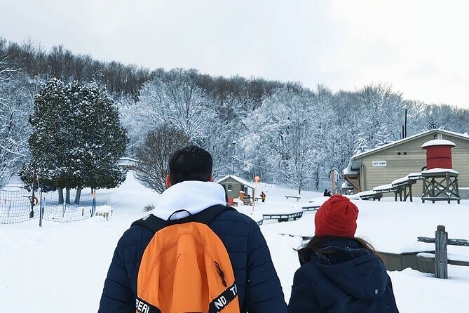 Blue Mountain and Scenic caves of Collingwood - Snowshoeing and Views at Scenic Caves