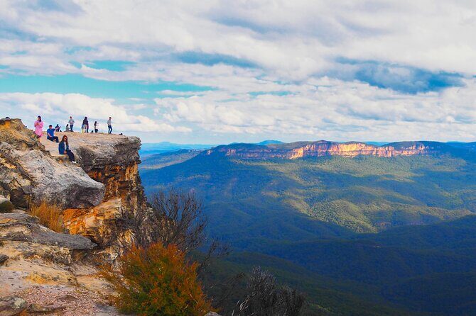 Blue Mountains Day Tour with Wildlife and Scenic World - Key Points