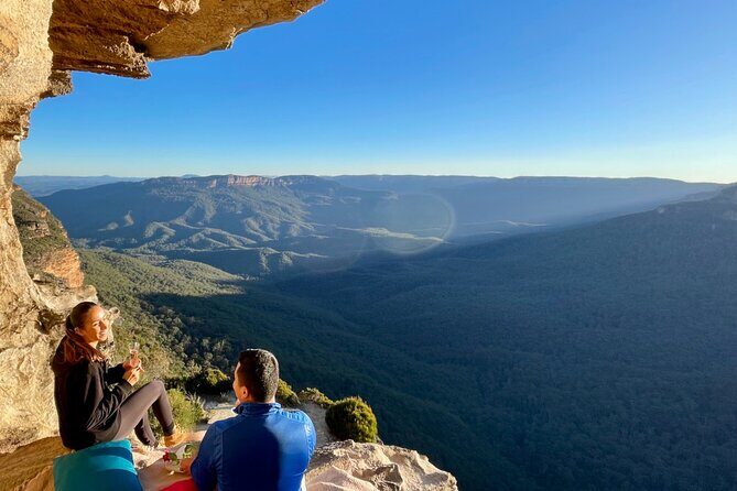 Blue Mountains - Private Tour 1-7 People ex Sydney - The First Stop: Wentworth Falls Lookout