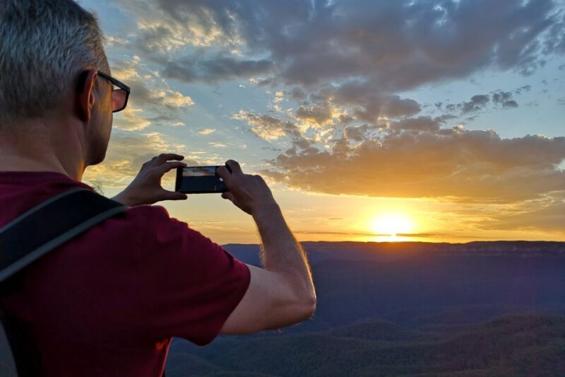 Blue Mountains: Sunset Waterfalls Wildlife Tour From Sydney - The Balance of Experience and Physical Demands