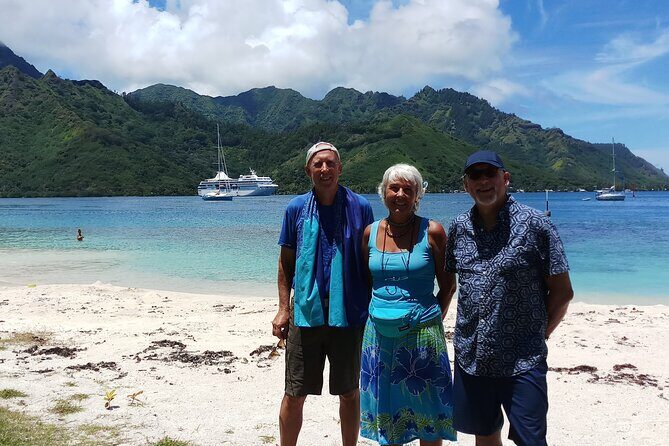 Blue Pearl Private Tour - The Authentic Touch