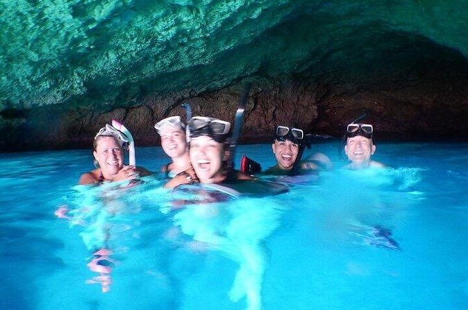 Blue Room and Beach Tour Curacao by Speedboat - Who Might Want to Think Twice