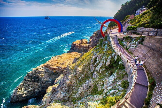 Blueline Park Sky Capsule & Spring Blossom Tour from Busan - Who Will Love This Tour?