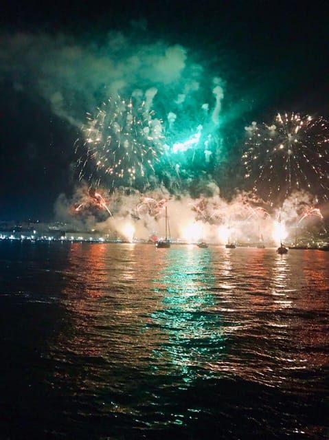 Bluemotion Lisbon: New Year's Eve sailboat cruise - What to Bring and What Not to Expect