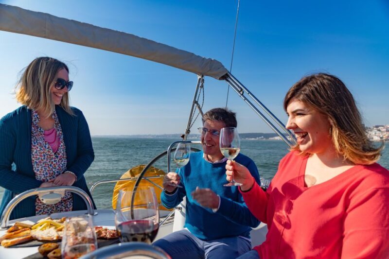 Bluemotion Lisbon: Sailing tour in Tagus River - Key Points