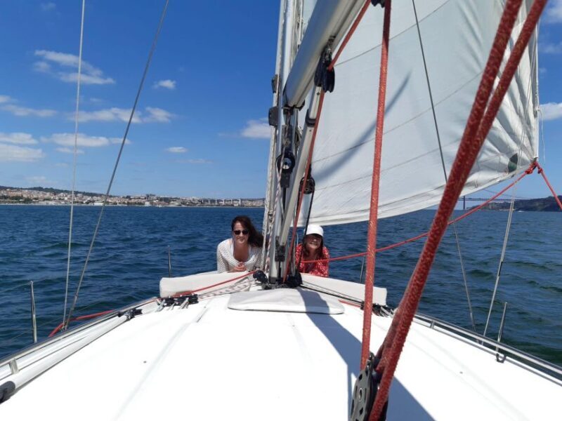 Bluemotion Lisbon: Sailing tour in Tagus River - FAQ