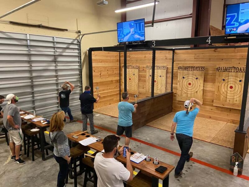 Bluffton: Axe Throwing Experience with Drinks and Snacks - Key Points