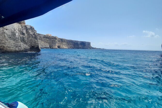 Boat Charters Blue lagoon, Crystal Lagoon, Comino, Malta - What the Tour Includes and What to Keep in Mind