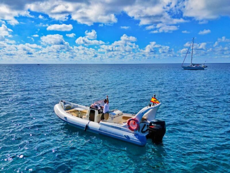 "Boat Cruise & Photos: Your Photographic Adventure at Sea" - The Practical Side: What To Know