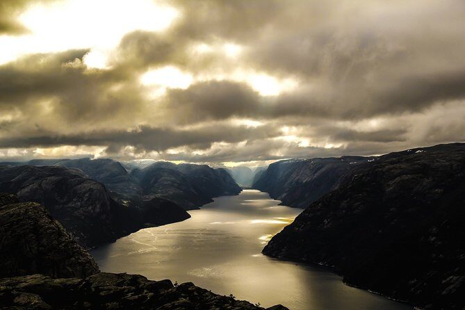 Boat Cruise to Lysefjorden and The Pulpit Rock, Fixed tour price - The Cost and Value