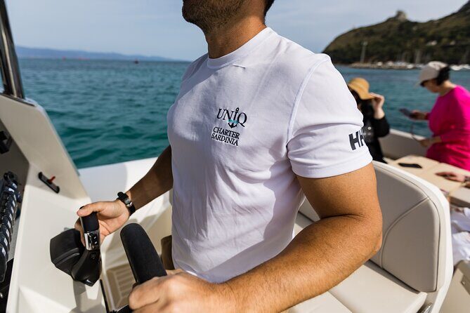 Boat excursion in Cagliari: 3 amazing hours! - Discover Cagliari from the Water: A 3-Hour Boat Adventure