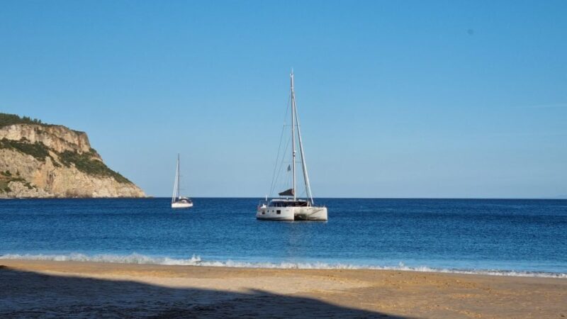 Boat in Algarve - Luxury Catamaran - Lagos - Key Points