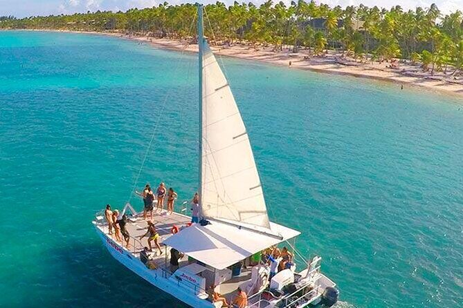 Boat Party for group from Punta Cana - What to Expect from the Punta Cana Boat Party