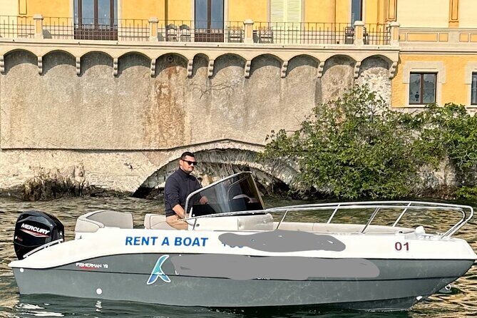 Boat Rental in Lake Como - What Makes This Boat Rental Stand Out