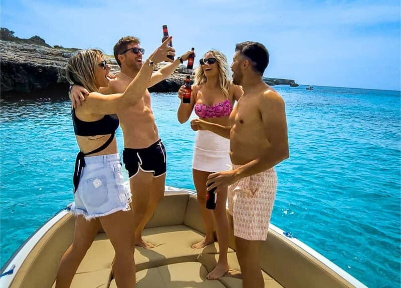 Boat rental in Menorca with no license required. - FAQ